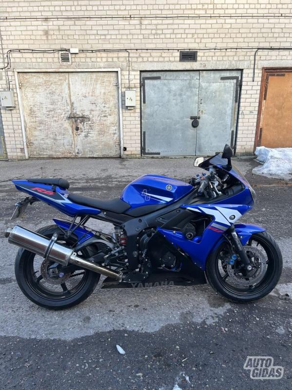 Blue Yamaha R6 2003 in Siauliai, with an engine capacity of 0.60 L and mileage of 32 thousand km for 3200 €, photo 1 on AUTOMOTO.COM.LV