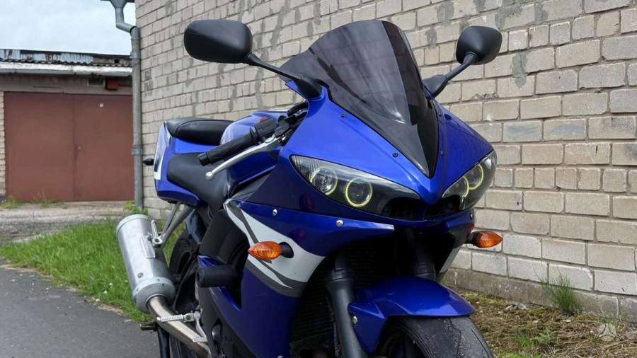 Blue Yamaha R6 2003 in Klaipeda, with an engine capacity of 0.60 L and mileage of 28 thousand km for 3500 €, photo 5 on AUTOMOTO.COM.LV