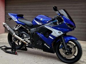 Синий Ямаха R6 2003 в Вильнюс, объемом двигателя 0.60 л и пробегом 40 тыс. км за 3650 €, фото  на AUTOMOTO.COM.LV