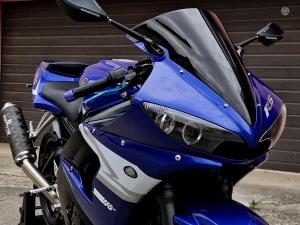 Синий Ямаха R6 2003 в Вильнюс, объемом двигателя 0.60 л и пробегом 40 тыс. км за 3650 €, фото 9 на AUTOMOTO.COM.LV