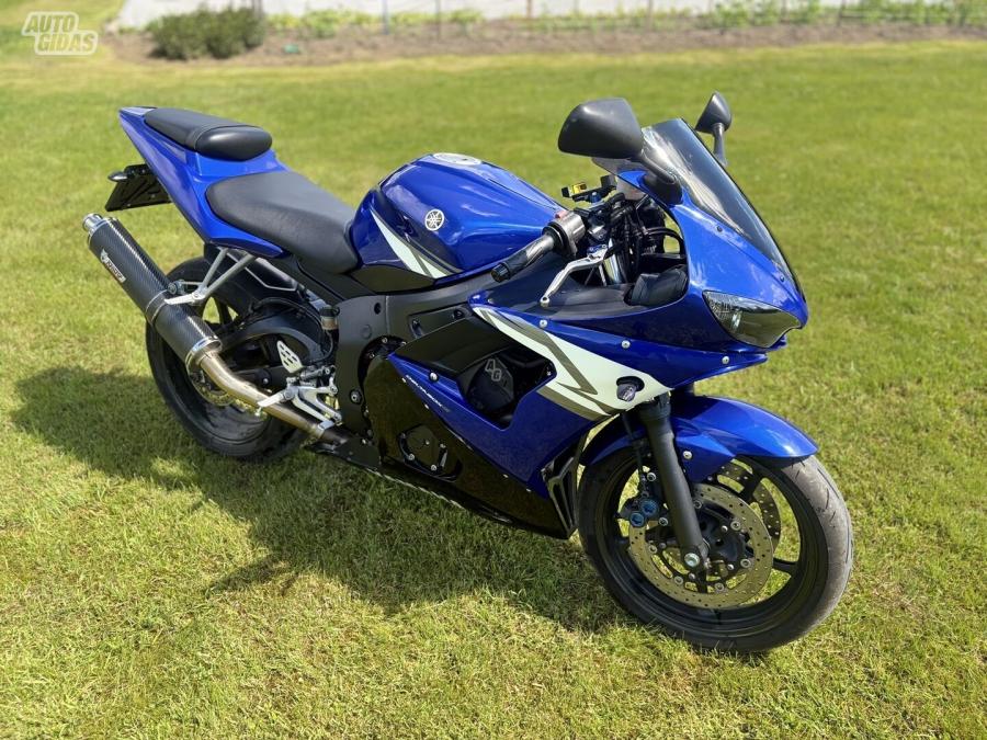 Синий Ямаха R6 2004 в Плунге, объемом двигателя 0.60 л и пробегом 34 тыс. км за 3200 €, фото 1 на AUTOMOTO.COM.LV