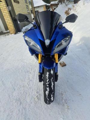 Zils Yamaha R6 2006 Pasvalys, ar dzinēja tilpumu 0.60 L un nobraukumu 33 tūkst. km par 5350 €, foto 4 vietnē AUTOMOTO.COM.LV