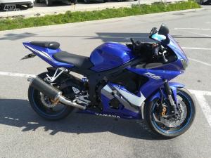 Blue Yamaha R6 2006 in Vilnius, with an engine capacity of 0.60 L and mileage of 32 thousand km for 2850 €, photo 4 on AUTOMOTO.COM.LV