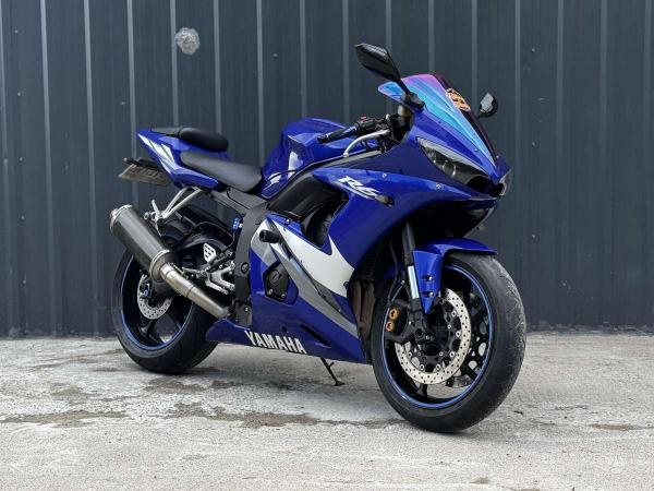 Blue Yamaha R6 2006 in Klaipeda, with an engine capacity of 0.60 L and mileage of 32 thousand km for 3400 €, photo 1 on AUTOMOTO.COM.LV