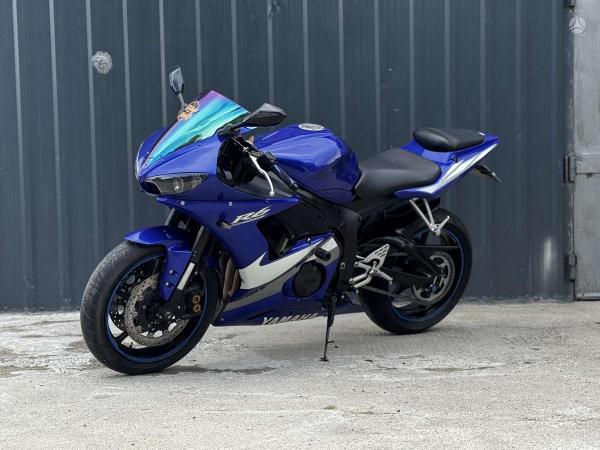 Blue Yamaha R6 2006 in Klaipeda, with an engine capacity of 0.60 L and mileage of 32 thousand km for 3400 €, photo 3 on AUTOMOTO.COM.LV