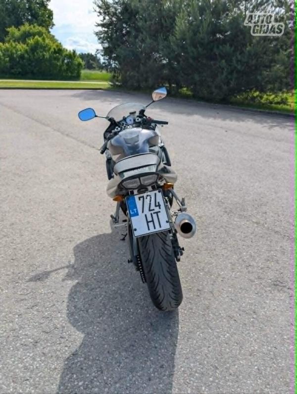 Grey Yamaha R6 2004 in Kaunas, with an engine capacity of 0.60 L and mileage of 55 thousand km for 3100 €, photo 5 on AUTOMOTO.COM.LV