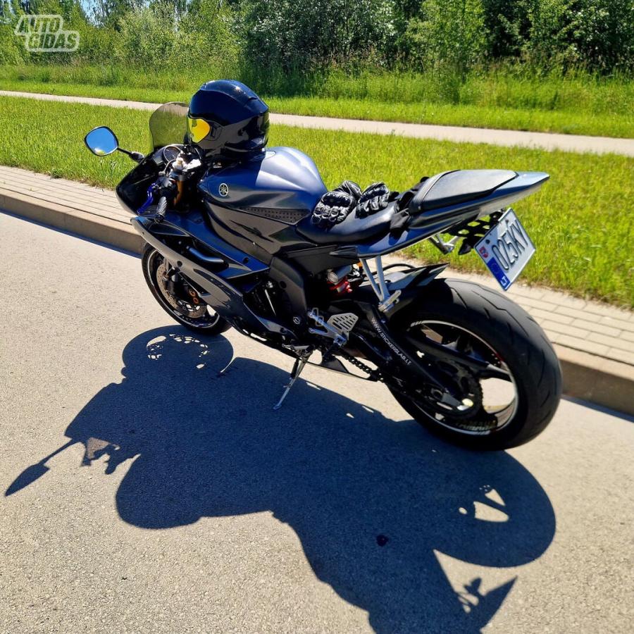 Grey Yamaha R6 2007 in Radviliskis, with an engine capacity of 0.60 L and mileage of 70 thousand km for 4200 €, photo 6 on AUTOMOTO.COM.LV