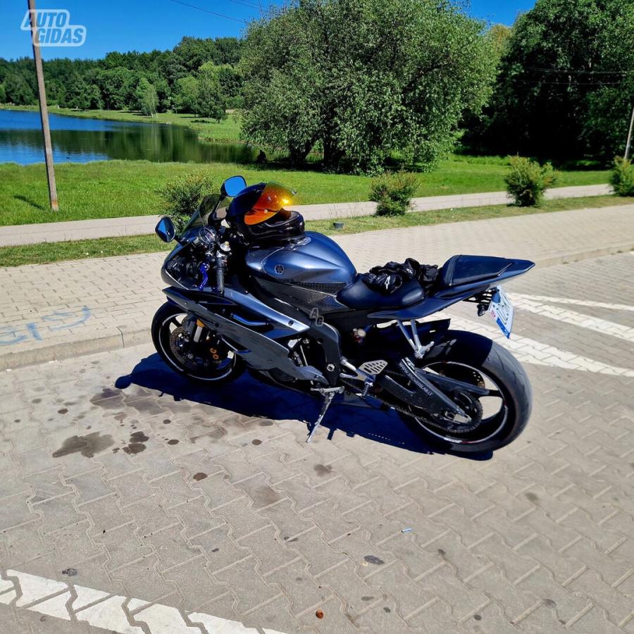Grey Yamaha R6 2007 in Radviliskis, with an engine capacity of 0.60 L and mileage of 70 thousand km for 4200 €, photo 8 on AUTOMOTO.COM.LV