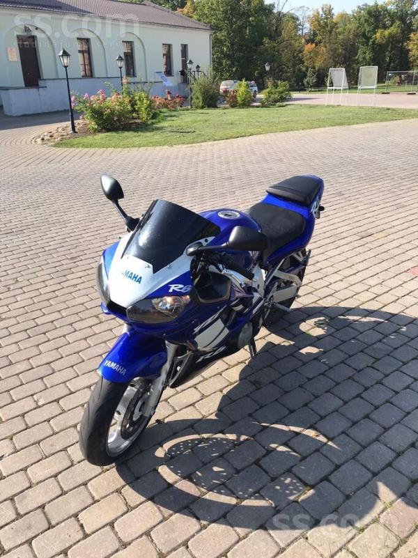Yamaha R6 1999 in Gulbene, with an engine capacity of 0.60 L and mileage of 0 thousand km for 1999 €, photo 1 on AUTOMOTO.COM.LV