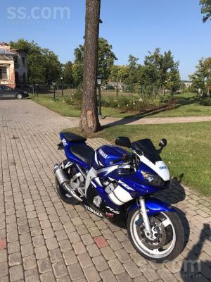 Yamaha R6 1999 in Gulbene, with an engine capacity of 0.60 L and mileage of 0 thousand km for 1999 €, photo 3 on AUTOMOTO.COM.LV