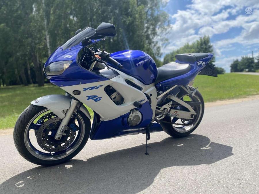 Ямаха R6 1999 в Мариямполе, объемом двигателя 0.60 л и пробегом 35 тыс. км за 1750 €, фото 1 на AUTOMOTO.COM.LV