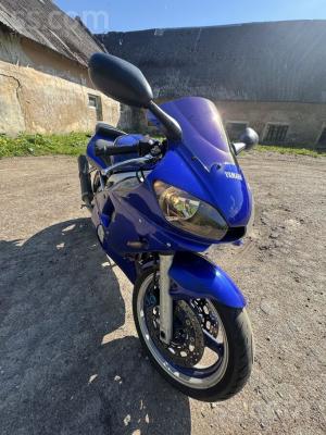 Ямаха R6 2000 в Бауска, объемом двигателя 0.60 л и пробегом 0 тыс. км за 2200 €, фото  на AUTOMOTO.COM.LV