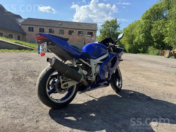 Yamaha R6 2000 in Bauska, with an engine capacity of 0.60 L and mileage of 0 thousand km for 2200 €, photo 6 on AUTOMOTO.COM.LV