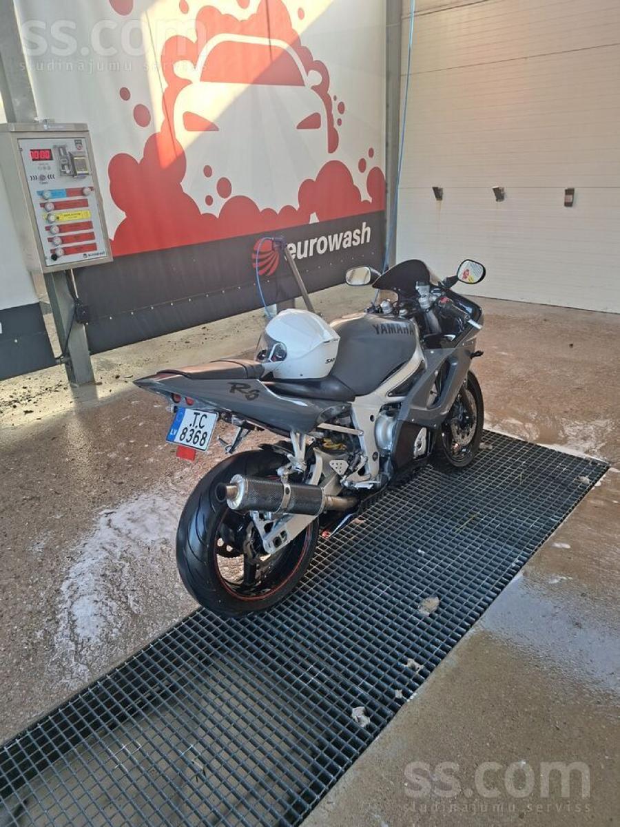 Yamaha R6 2000 in Liepaja, with an engine capacity of 0.60 L and mileage of 0 thousand km for 2300 €, photo 4 on AUTOMOTO.COM.LV