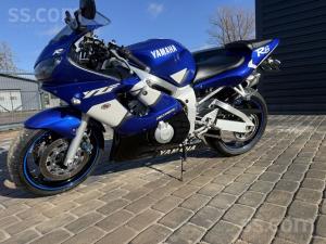 Yamaha R6 2000 Cēsis, ar dzinēja tilpumu 0.60 L un nobraukumu 0 tūkst. km par 2950 €, foto  vietnē AUTOMOTO.COM.LV