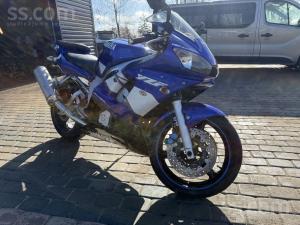 Yamaha R6 2000 Cēsis, ar dzinēja tilpumu 0.60 L un nobraukumu 0 tūkst. km par 2950 €, foto 3 vietnē AUTOMOTO.COM.LV