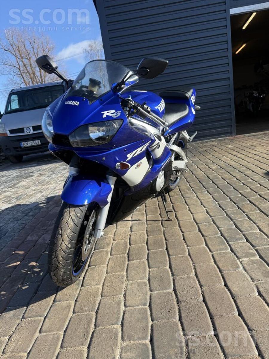 Yamaha R6 2000 Cēsis, ar dzinēja tilpumu 0.60 L un nobraukumu 0 tūkst. km par 2950 €, foto 4 vietnē AUTOMOTO.COM.LV