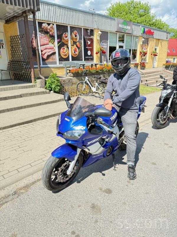 Yamaha R6 2000 Liepāja, ar dzinēja tilpumu 0.60 L un nobraukumu 0 tūkst. km par 2150 €, foto 1 vietnē AUTOMOTO.COM.LV