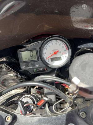 Yamaha R6 2000 in Klaipeda, with an engine capacity of 0.60 L and mileage of 26 thousand km for 2000 €, photo 6 on AUTOMOTO.COM.LV