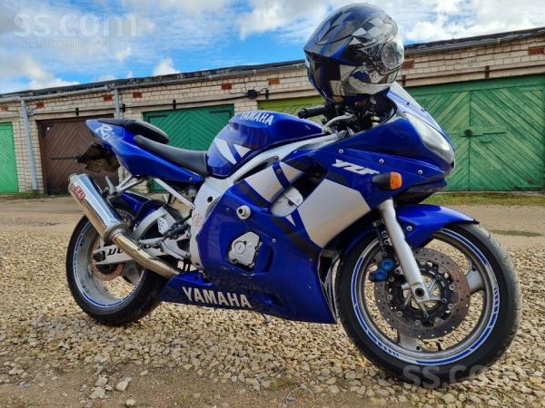 Ямаха R6 2000 в Рига, объемом двигателя 0.60 л и пробегом 0 тыс. км за 1500 €, фото 1 на AUTOMOTO.COM.LV