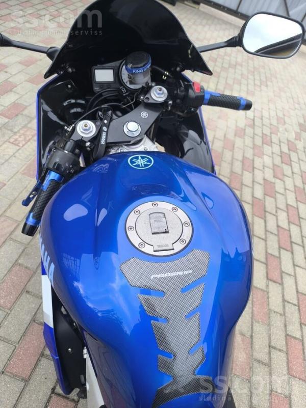Yamaha R6 2000 Rēzekne, ar dzinēja tilpumu 0.60 L un nobraukumu 0 tūkst. km par 3100 €, foto 6 vietnē AUTOMOTO.COM.LV
