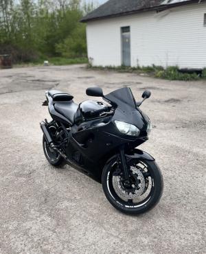 Yamaha R6 2002 Jelgava, ar dzinēja tilpumu 0.60 L un nobraukumu 0 tūkst. km par 2000 €, foto 3 vietnē AUTOMOTO.COM.LV