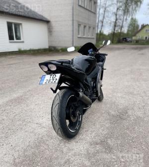 Yamaha R6 2002 Jelgava, ar dzinēja tilpumu 0.60 L un nobraukumu 0 tūkst. km par 2000 €, foto 5 vietnē AUTOMOTO.COM.LV