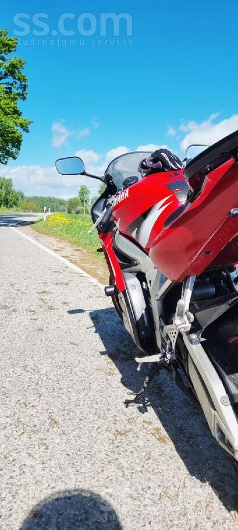 Yamaha R6 2002 Rīga, ar dzinēja tilpumu 0.60 L un nobraukumu 0 tūkst. km par 1500 €, foto 5 vietnē AUTOMOTO.COM.LV