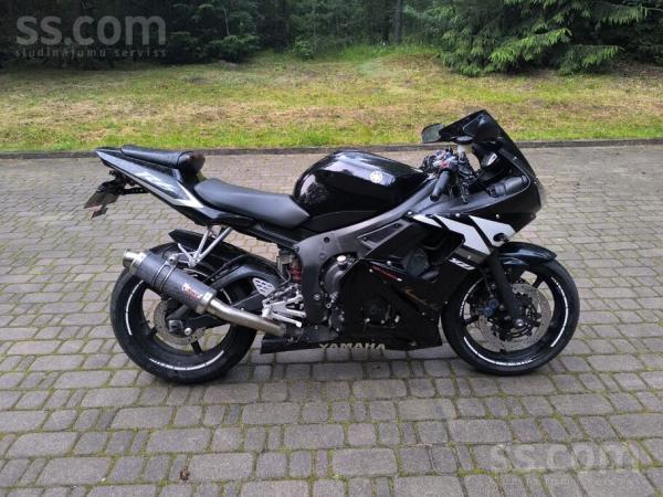 Yamaha R6 2003 Ludza, ar dzinēja tilpumu 0.60 L un nobraukumu 0 tūkst. km par 3200 €, foto 7 vietnē AUTOMOTO.COM.LV