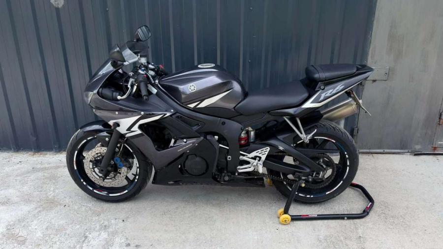 Ямаха R6 2003 в Клайпеда, объемом двигателя 0.60 л и пробегом 54 тыс. км за 3900 €, фото 3 на AUTOMOTO.COM.LV