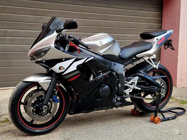 Yamaha R6 2003 in Vilnius, with an engine capacity of 0.60 L and mileage of 34 thousand km for 3650 €, photo 3 on AUTOMOTO.COM.LV