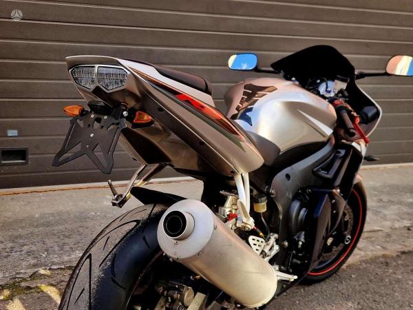 Yamaha R6 2003 in Vilnius, with an engine capacity of 0.60 L and mileage of 34 thousand km for 3650 €, photo 8 on AUTOMOTO.COM.LV