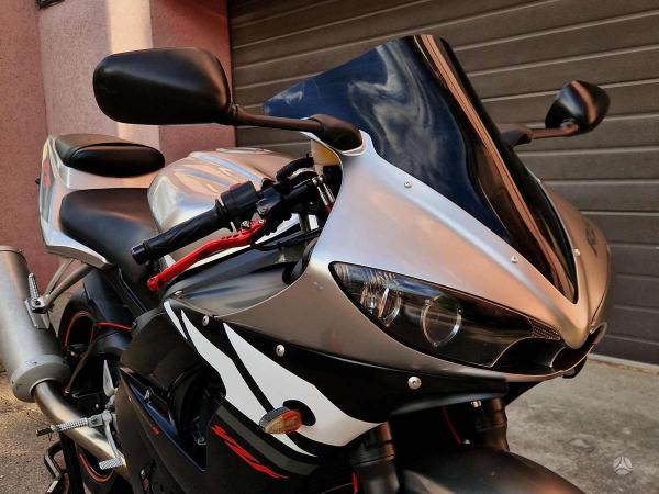 Yamaha R6 2003 in Vilnius, with an engine capacity of 0.60 L and mileage of 34 thousand km for 3650 €, photo 9 on AUTOMOTO.COM.LV