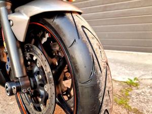 Yamaha R6 2003 Viļņa, ar dzinēja tilpumu 0.60 L un nobraukumu 34 tūkst. km par 3650 €, foto 14 vietnē AUTOMOTO.COM.LV