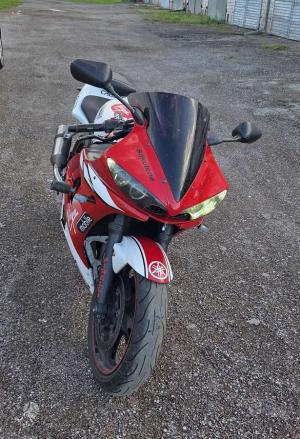Yamaha R6 2003 in Marijampole, with an engine capacity of 0.60 L and mileage of 57 thousand km for 3000 €, photo 5 on AUTOMOTO.COM.LV