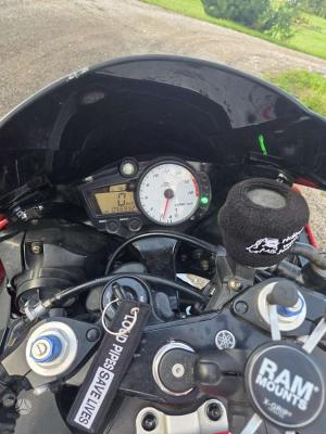 Yamaha R6 2003 in Marijampole, with an engine capacity of 0.60 L and mileage of 57 thousand km for 3000 €, photo 7 on AUTOMOTO.COM.LV