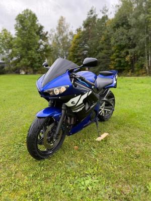 Yamaha R6 2003 Rīga, ar dzinēja tilpumu 0.60 L un nobraukumu 0 tūkst. km par 2900 €, foto 1 vietnē AUTOMOTO.COM.LV