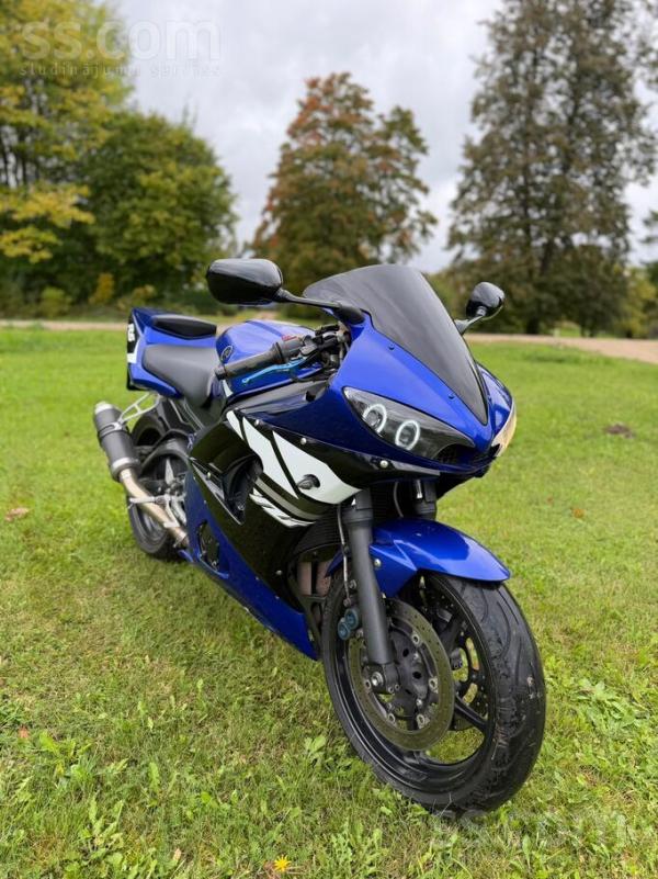 Yamaha R6 2003 Rīga, ar dzinēja tilpumu 0.60 L un nobraukumu 0 tūkst. km par 2900 €, foto 5 vietnē AUTOMOTO.COM.LV