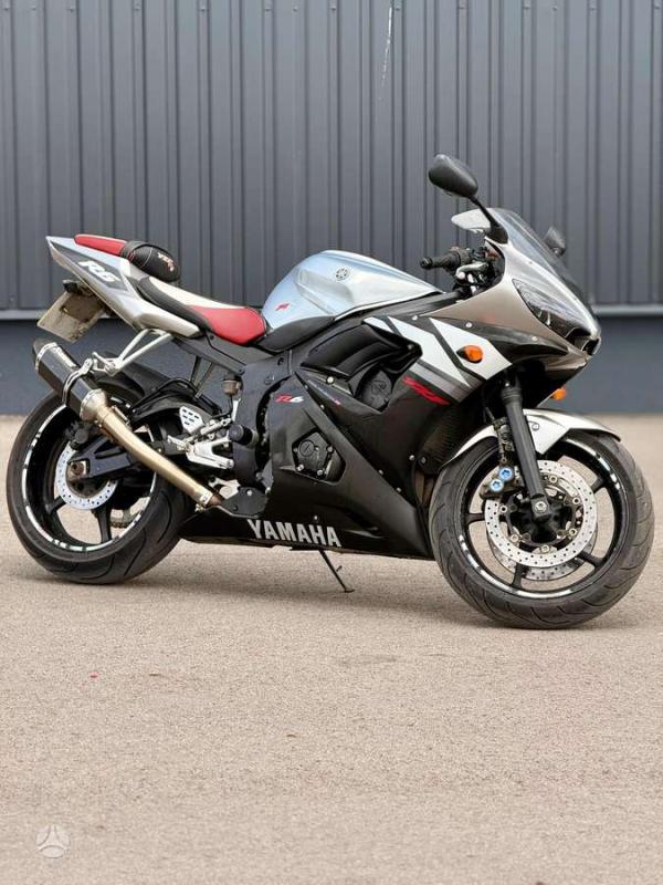 Yamaha R6 2004 in Mazeikiai, with an engine capacity of 0.00 L and mileage of 48 thousand km for 2750 €, photo 1 on AUTOMOTO.COM.LV