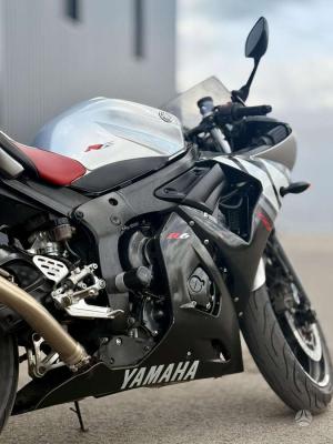 Yamaha R6 2004 Mažeikiai, ar dzinēja tilpumu 0.00 L un nobraukumu 48 tūkst. km par 2750 €, foto 5 vietnē AUTOMOTO.COM.LV