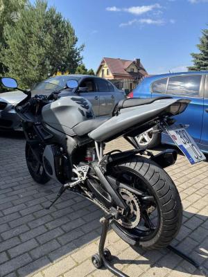 Yamaha R6 2004 in Klaipeda, with an engine capacity of 0.60 L and mileage of 67 thousand km for 3850 €, photo 7 on AUTOMOTO.COM.LV