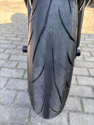 Yamaha R6 2004 in Klaipeda, with an engine capacity of 0.60 L and mileage of 67 thousand km for 3850 €, photo 10 on AUTOMOTO.COM.LV