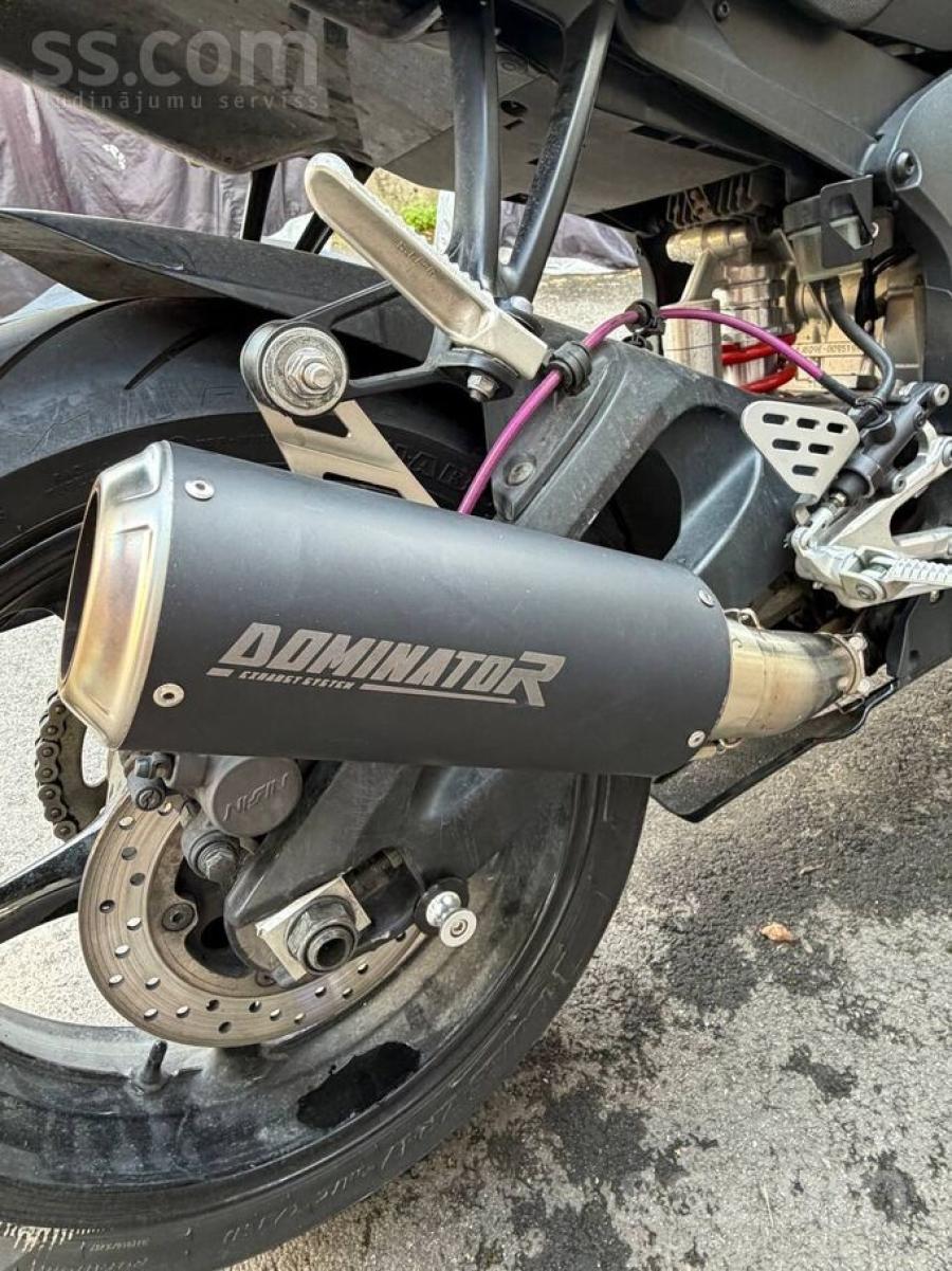 Ямаха R6 2004 в Рига, объемом двигателя 0.60 л и пробегом 0 тыс. км за 3100 €, фото 4 на AUTOMOTO.COM.LV