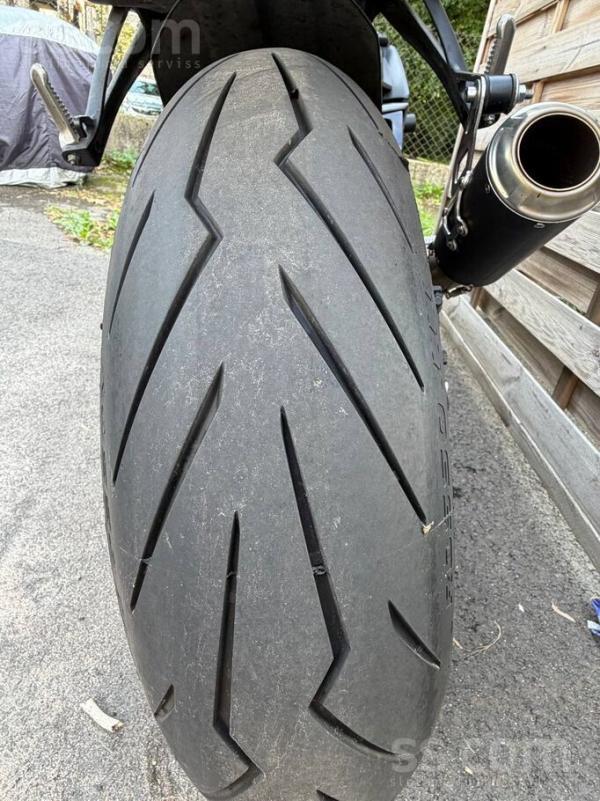 Yamaha R6 2004 Rīga, ar dzinēja tilpumu 0.60 L un nobraukumu 0 tūkst. km par 3100 €, foto 5 vietnē AUTOMOTO.COM.LV
