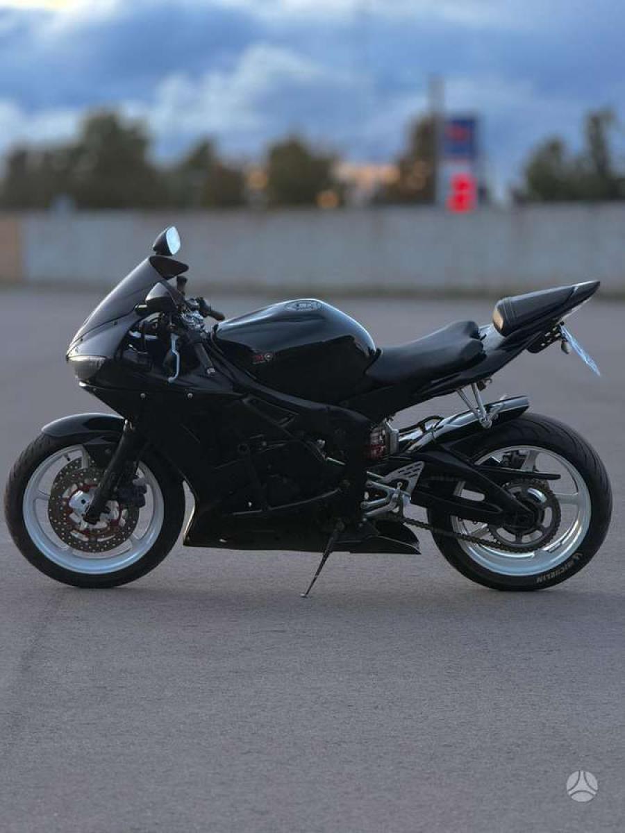Yamaha R6 2004 Mažeikiai, ar dzinēja tilpumu 0.60 L un nobraukumu 28 tūkst. km par 2550 €, foto 6 vietnē AUTOMOTO.COM.LV