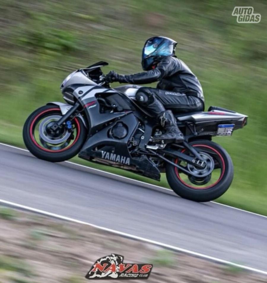 Yamaha R6 2005 Viļņa, ar dzinēja tilpumu 0.60 L un nobraukumu 0 tūkst. km par 3350 €, foto 6 vietnē AUTOMOTO.COM.LV