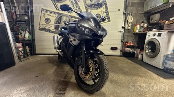 Yamaha R6 2005 Rīga, ar dzinēja tilpumu 0.60 L un nobraukumu 0 tūkst. km par 3300 €, foto 2 vietnē AUTOMOTO.COM.LV