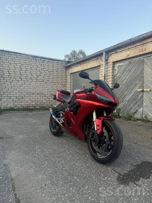 Ямаха R6 2006 в Рига, объемом двигателя 0.60 л и пробегом 0 тыс. км за 4200 €, фото 3 на AUTOMOTO.COM.LV