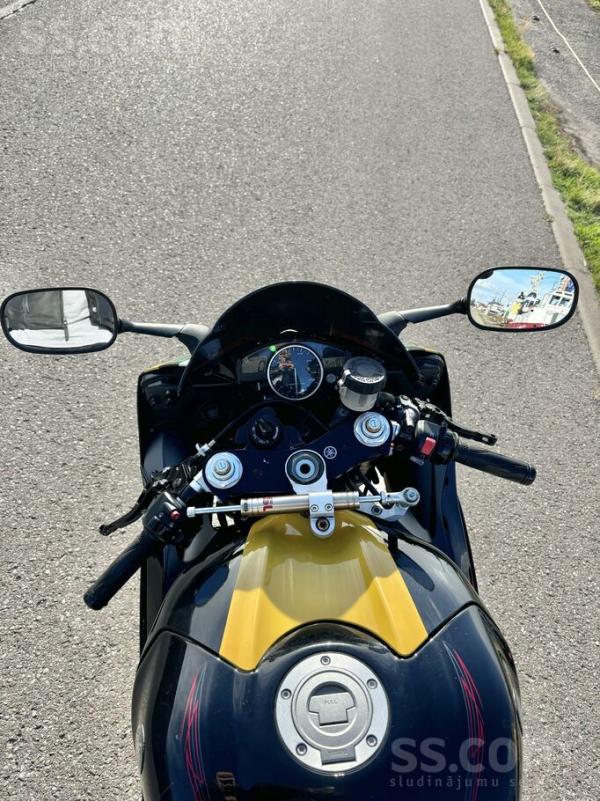 Yamaha R6 2006 Rīga, ar dzinēja tilpumu 0.60 L un nobraukumu 0 tūkst. km par 4999 €, foto 4 vietnē AUTOMOTO.COM.LV