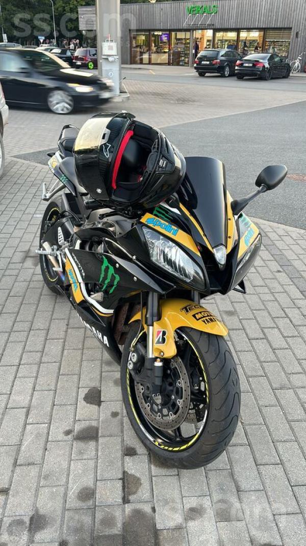 Yamaha R6 2006 Rīga, ar dzinēja tilpumu 0.60 L un nobraukumu 0 tūkst. km par 4999 €, foto 7 vietnē AUTOMOTO.COM.LV